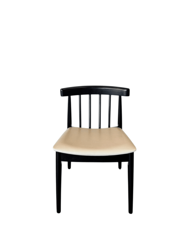 Spindle Back Dining Chair: Modern Design Meets Comfort