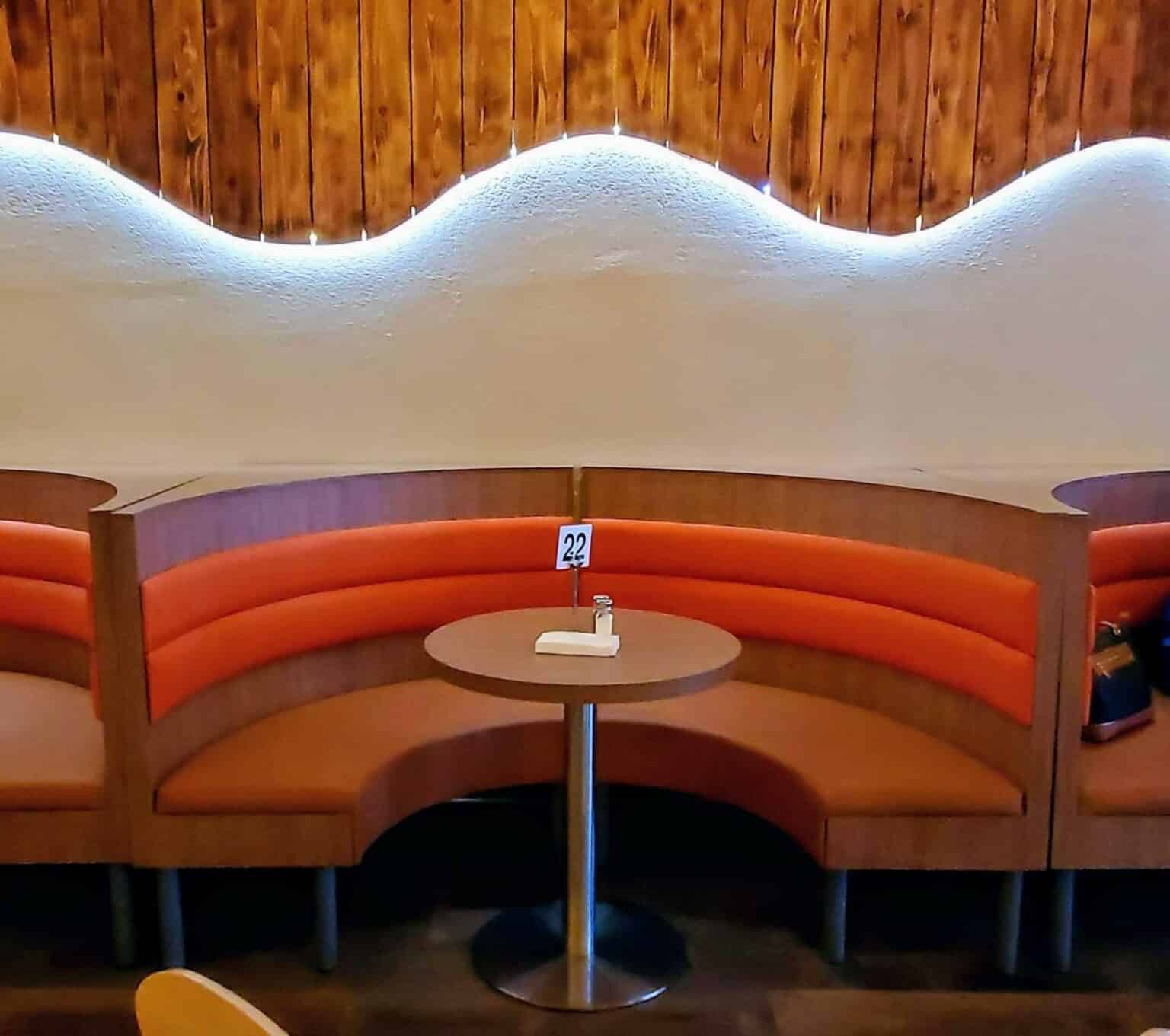 A Guide to Restaurant Booth Types, Shapes & Custom Options | Restaurant ...